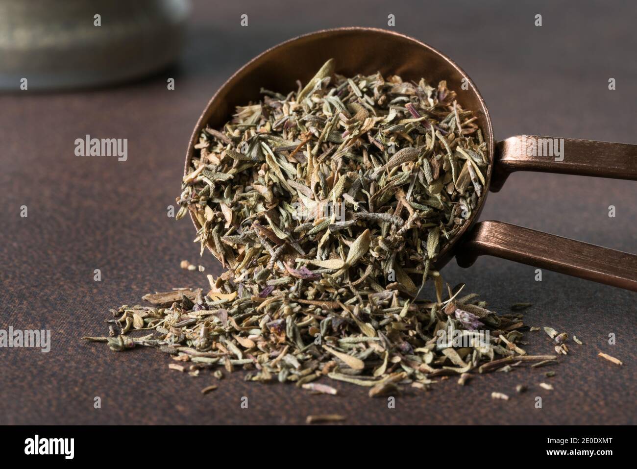 Dried thyme hi-res stock photography and images - Alamy