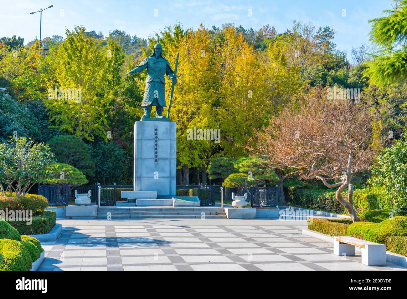 Statue of Admiral Yi Sun-sin in Mokpo, Republic of Korea Stock Photo ...