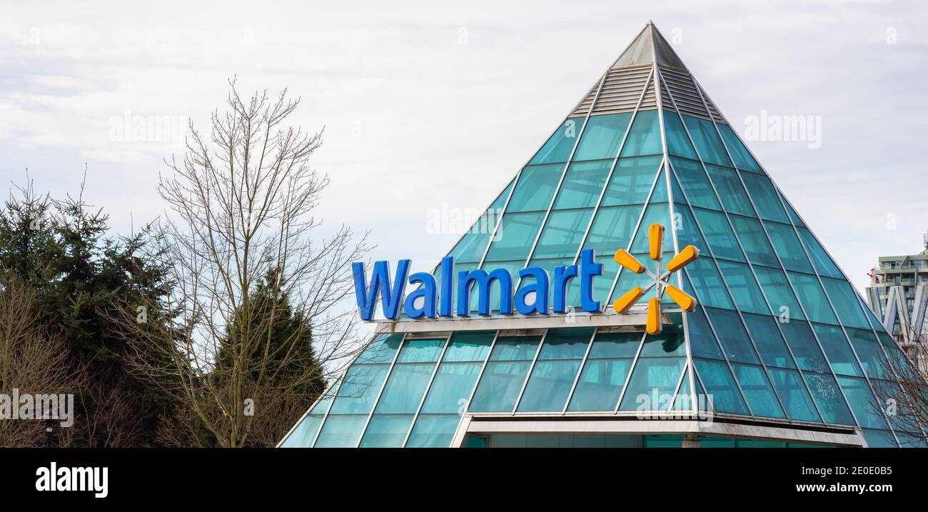 Walmart logo signage hi-res stock photography and images - Alamy