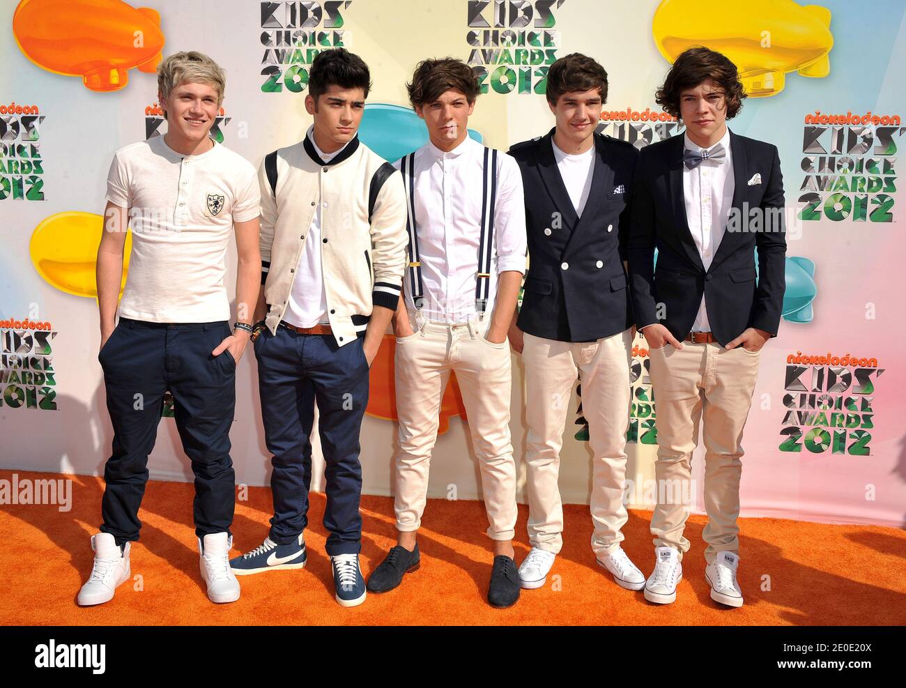 Nickelodeons 25th annual kids choice awards hi-res stock photography ...