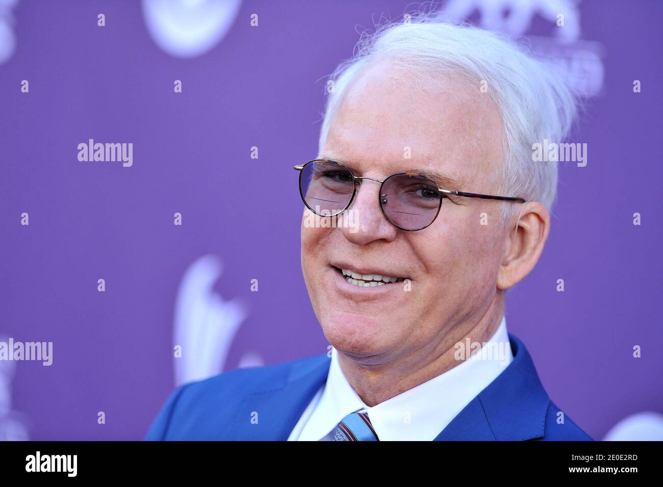 Steve Martin arrives at the 47th Annual Academy Of Country Music Awards ...
