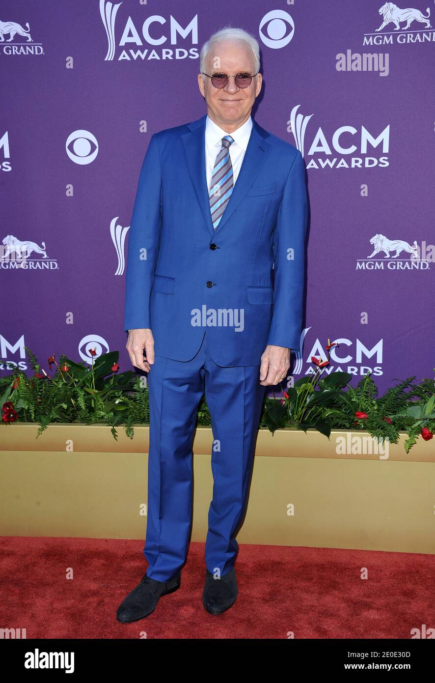 Steve Martin arrives at the 47th Annual Academy Of Country Music Awards ...