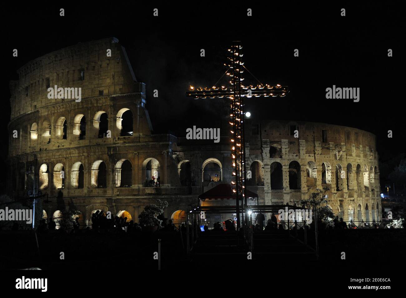 Pope Benedict XVI leads the Way of the Cross (Via Crucis) on Good ...
