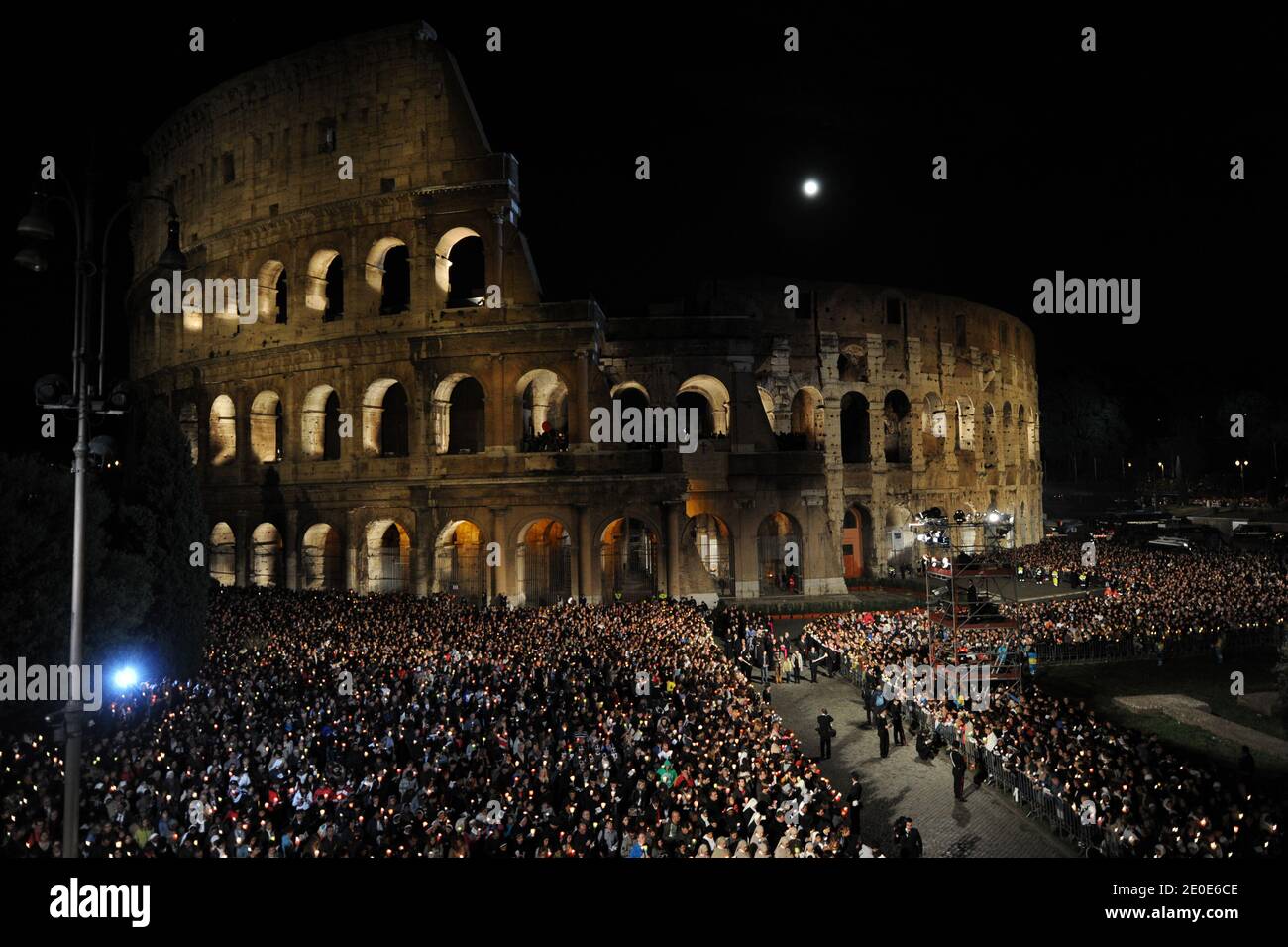 Pope Benedict XVI leads the Way of the Cross (Via Crucis) on Good ...