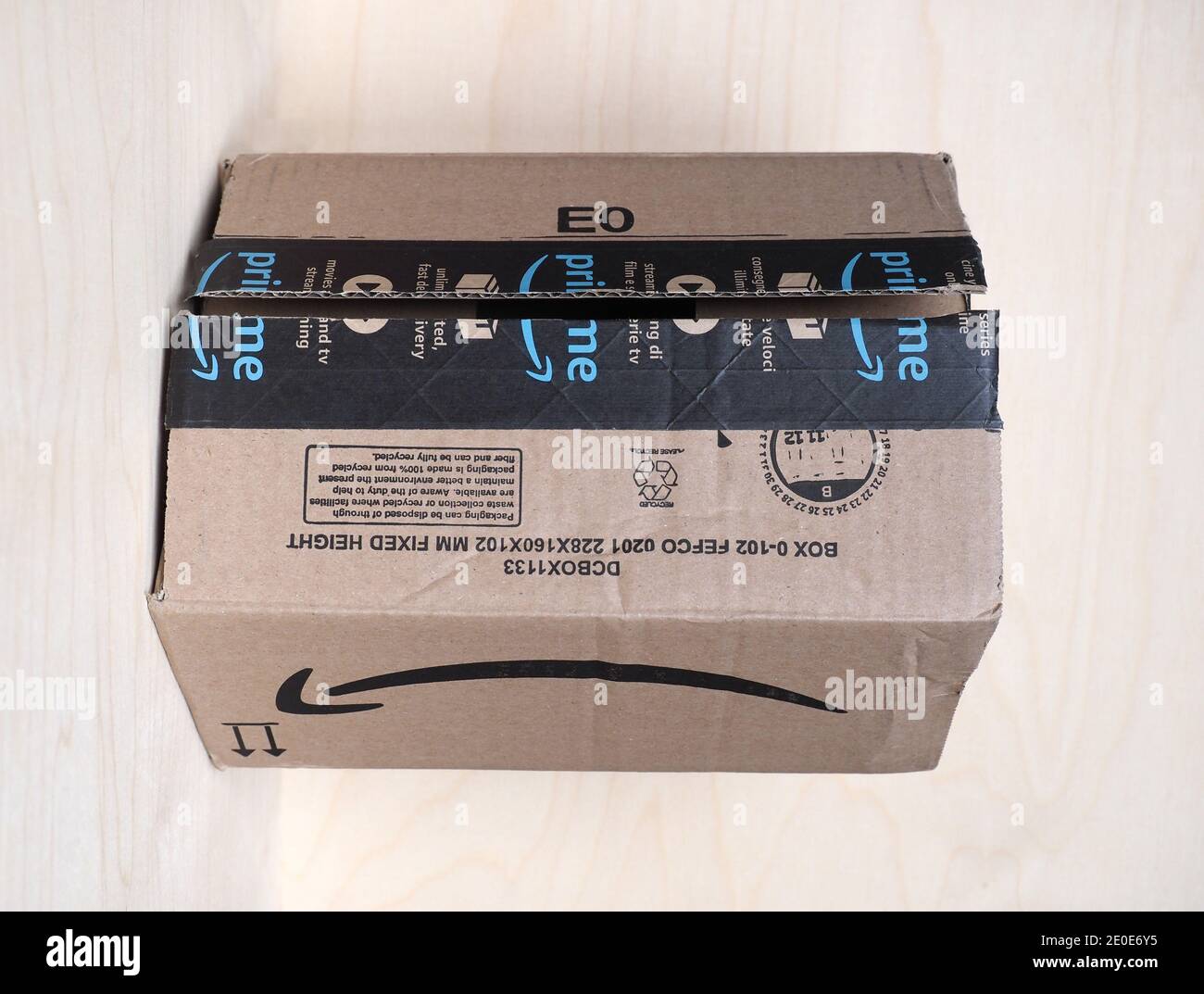 Amazon parcel hi-res stock photography and images - Alamy