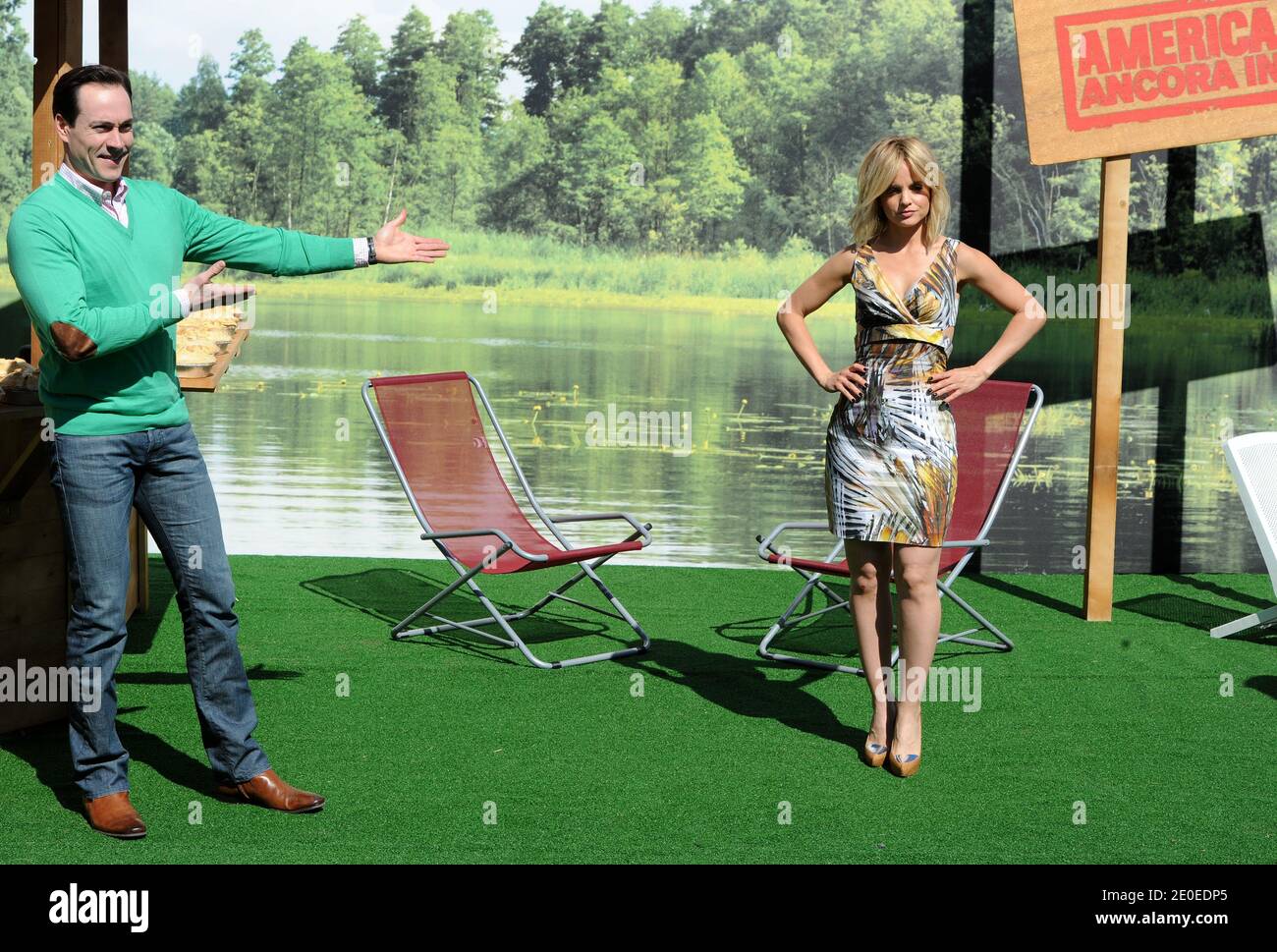 Actors Chris Klein and Mena Suvari attend the photocall of the film ...