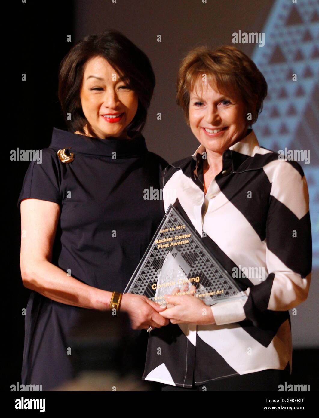 Elizabeth sackler hi-res stock photography and images - Alamy