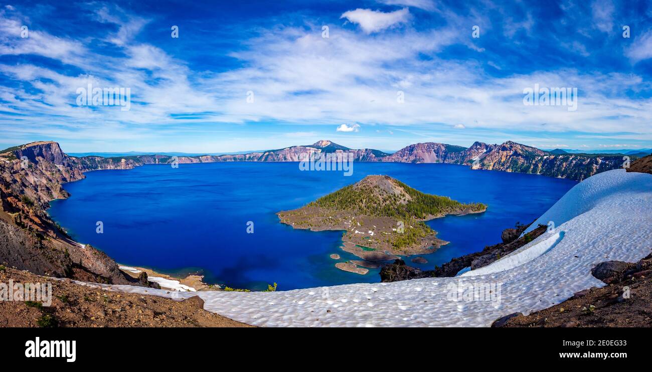 Crater Lake and Wizard Island viewed from west side, at watchman ...