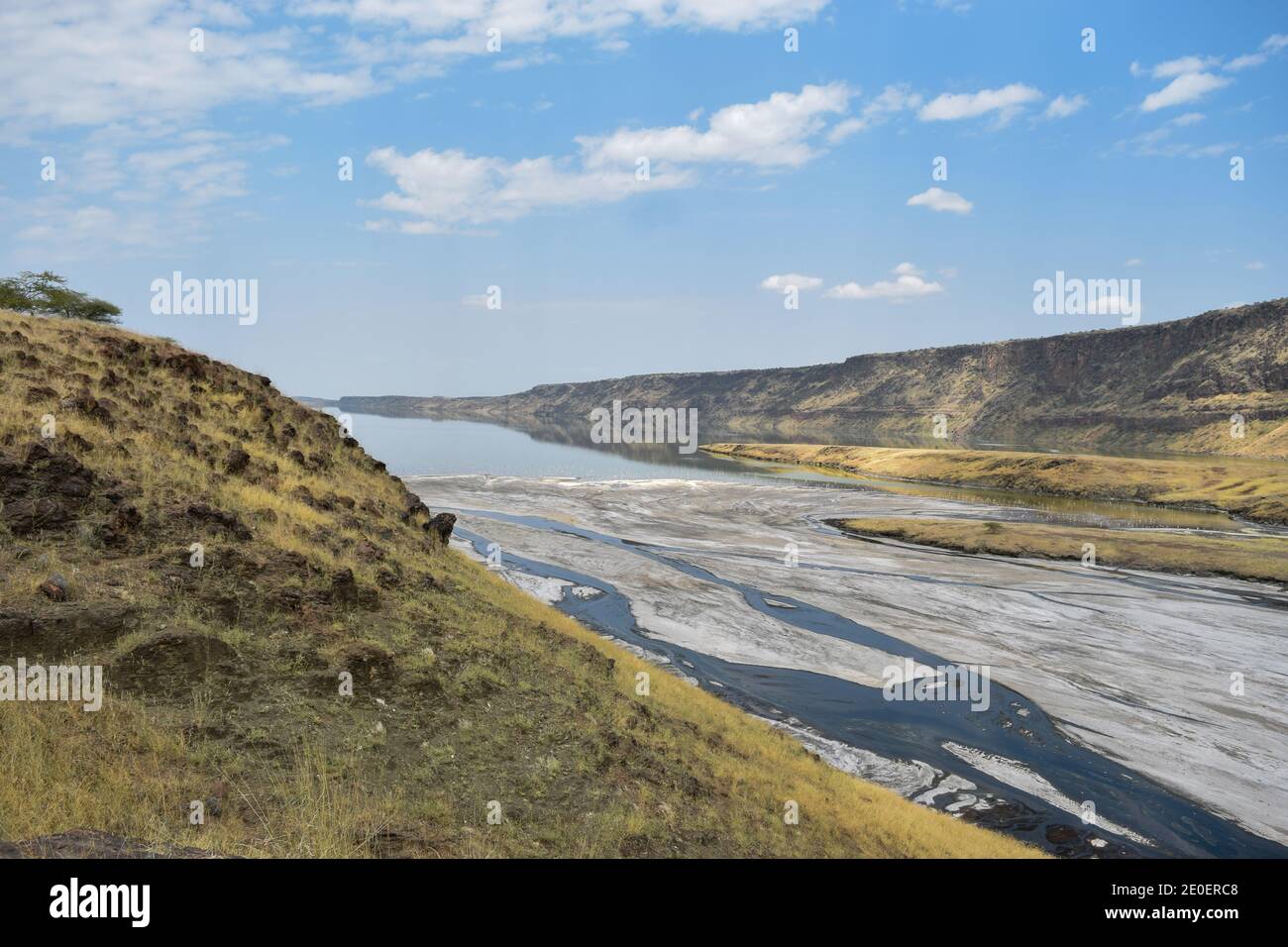 Scenic views of Lake Magadi against sky in Magadi, Rift Valley Stock ...