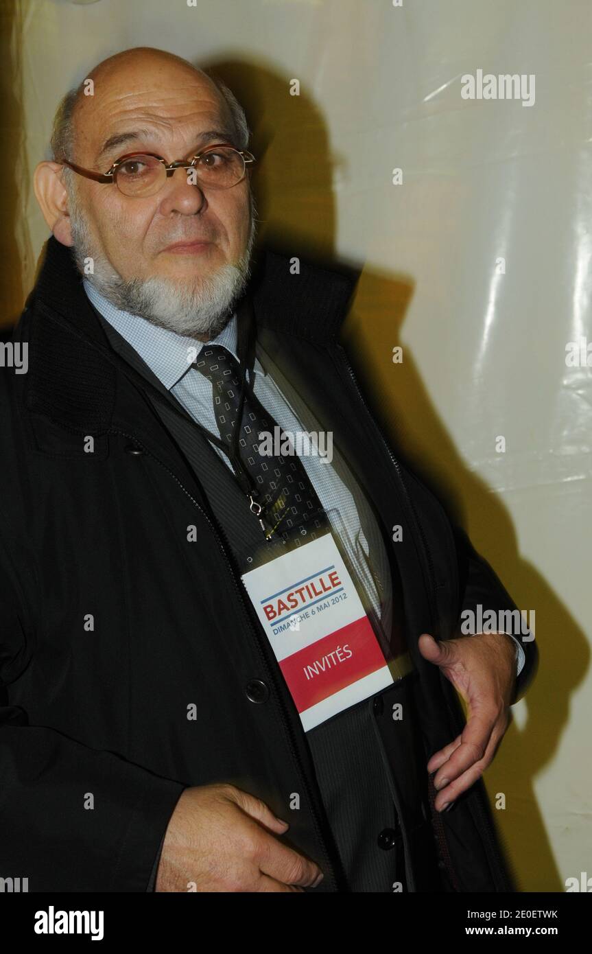 Robert hue hi-res stock photography and images - Alamy