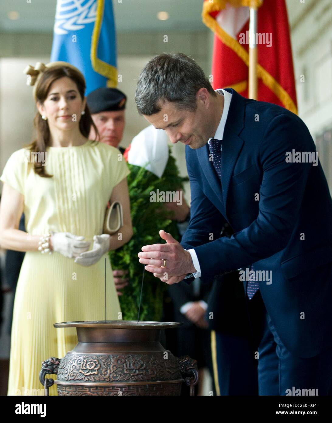 Danish Crown Prince Frederik and Crown Princess Mary burn incense ...