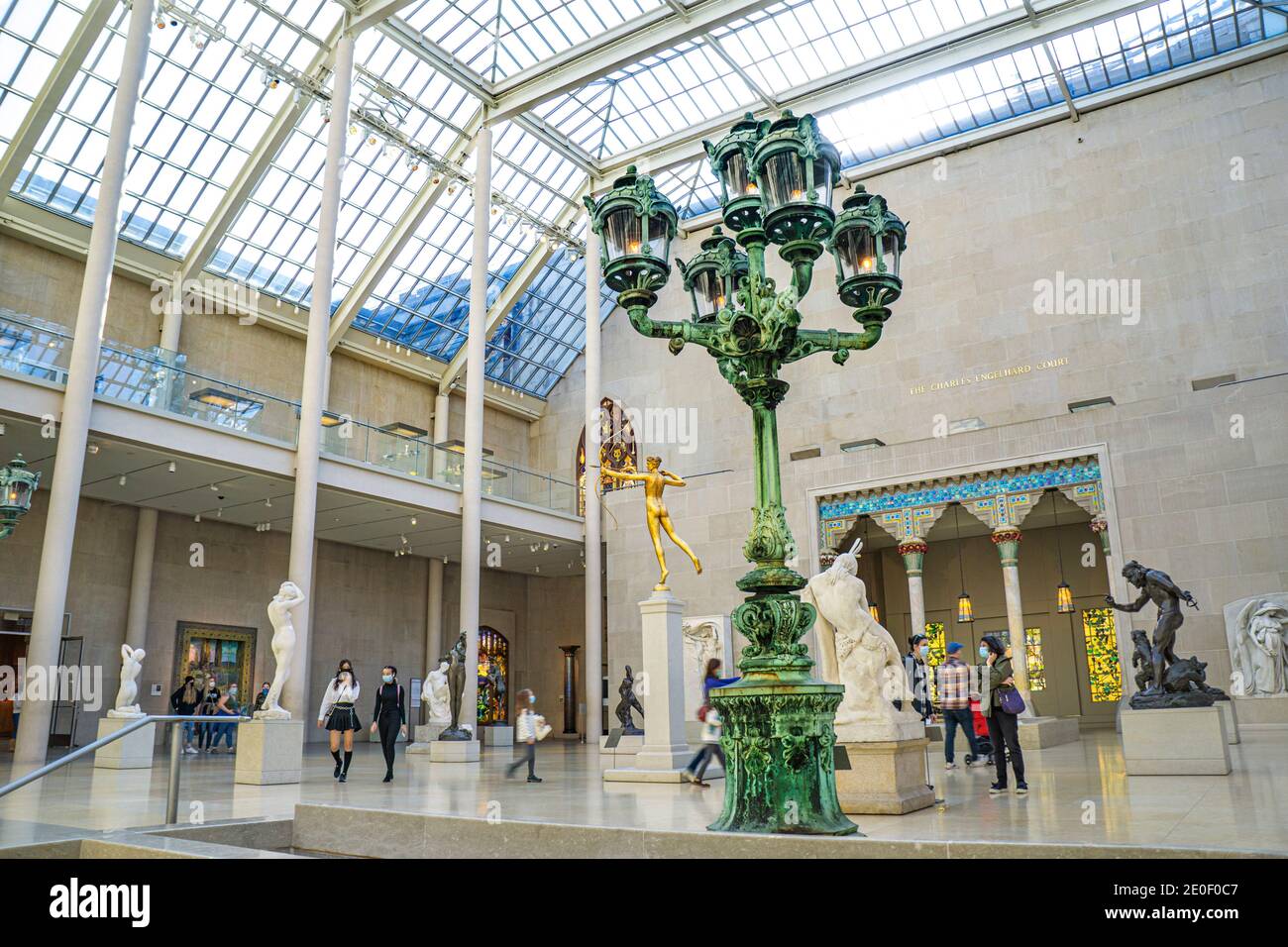 American wing metropolitan museum of art hi-res stock photography and ...