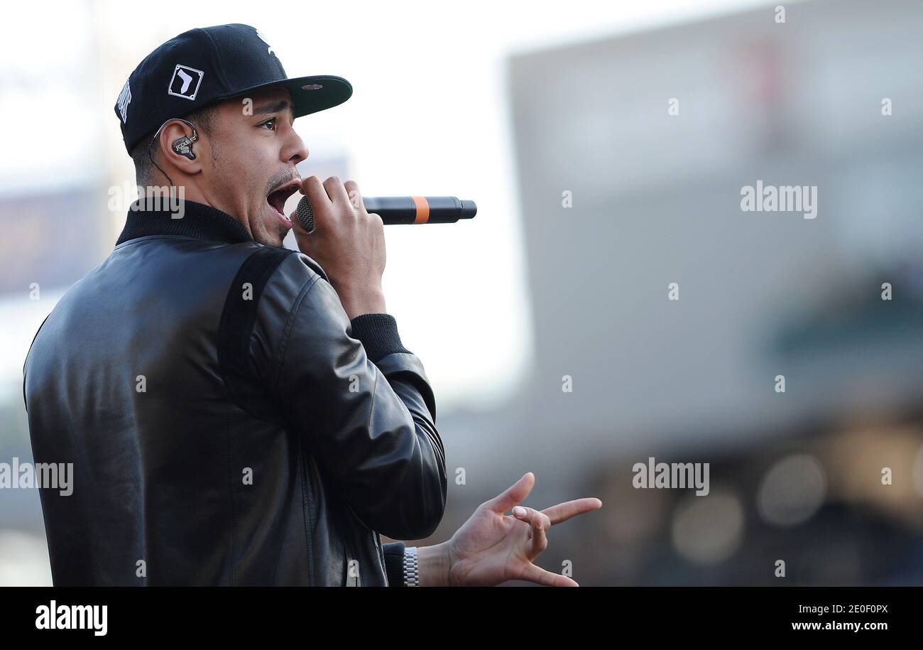 J cole 2012 hi-res stock photography and images - Alamy