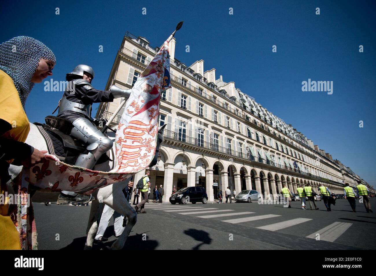 French royalists, catholics and nationalists took the streets between ...