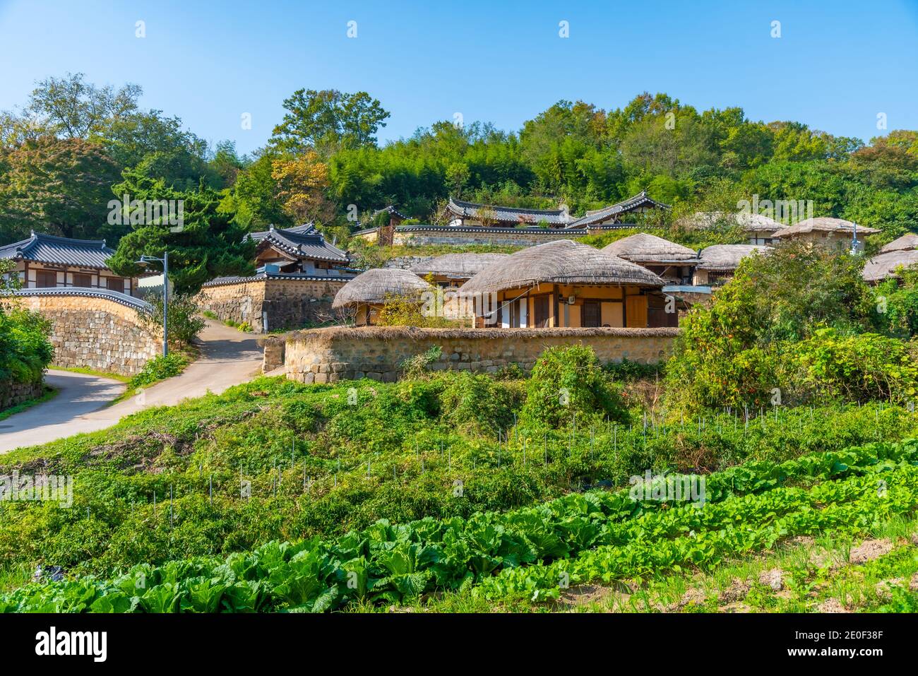 Korea farm houses hi-res stock photography and images - Alamy