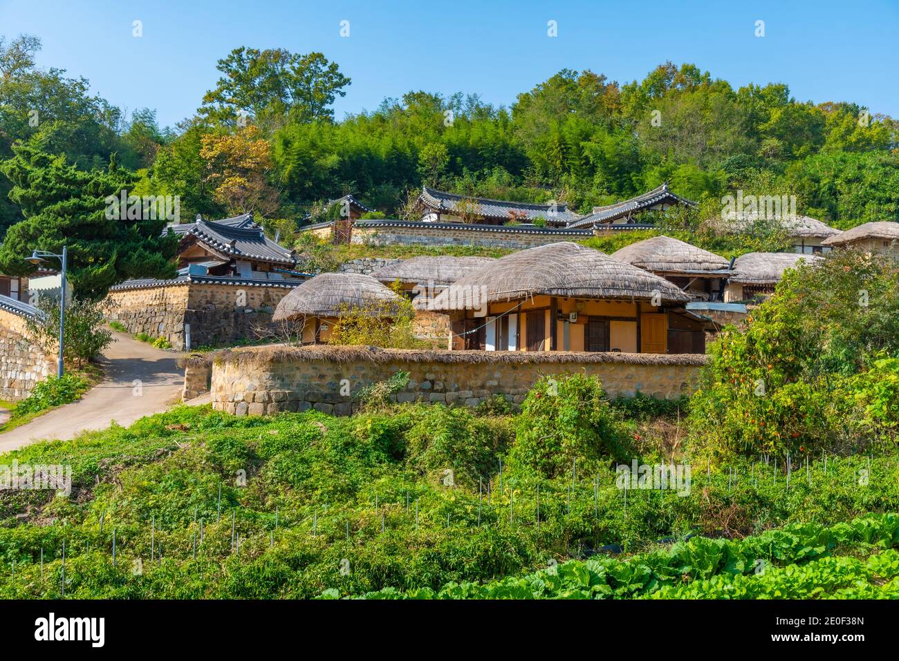 Korea farm houses hi-res stock photography and images - Alamy