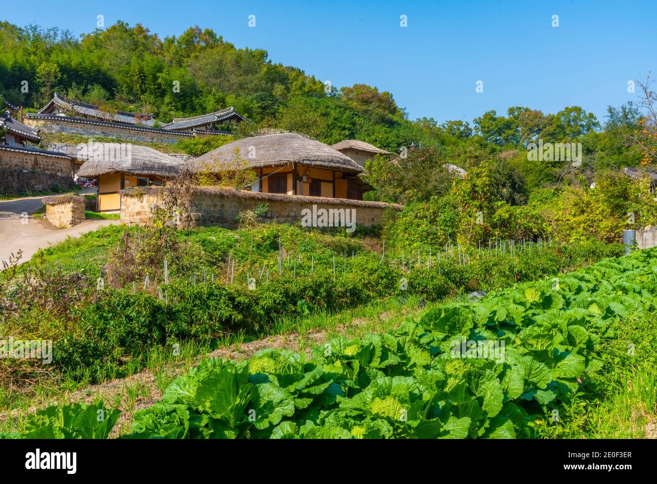 Korea farm houses hi-res stock photography and images - Alamy