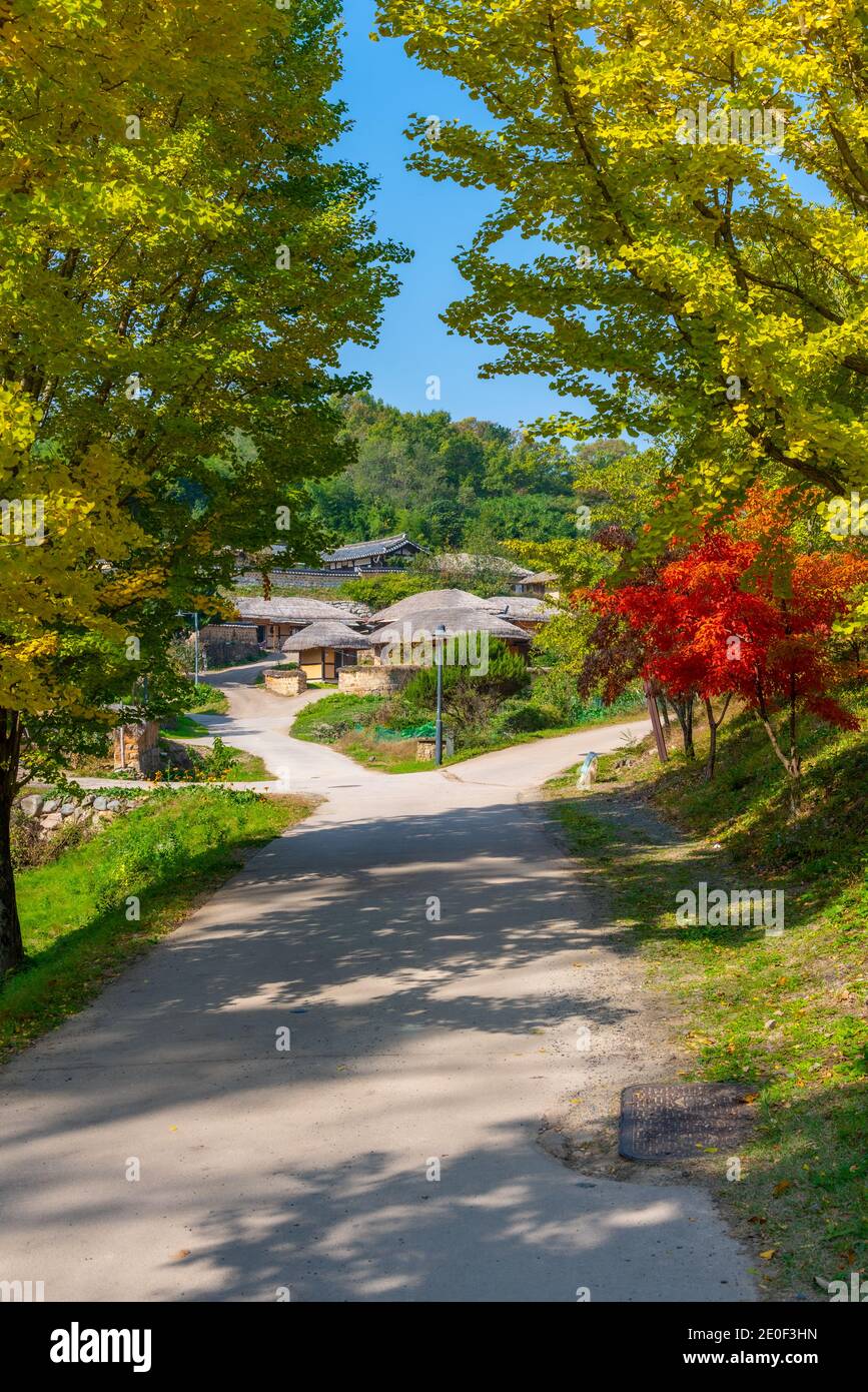 Korea farm houses hi-res stock photography and images - Alamy