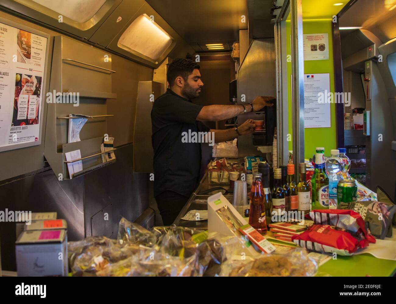 Food train hi-res stock photography and images - Alamy