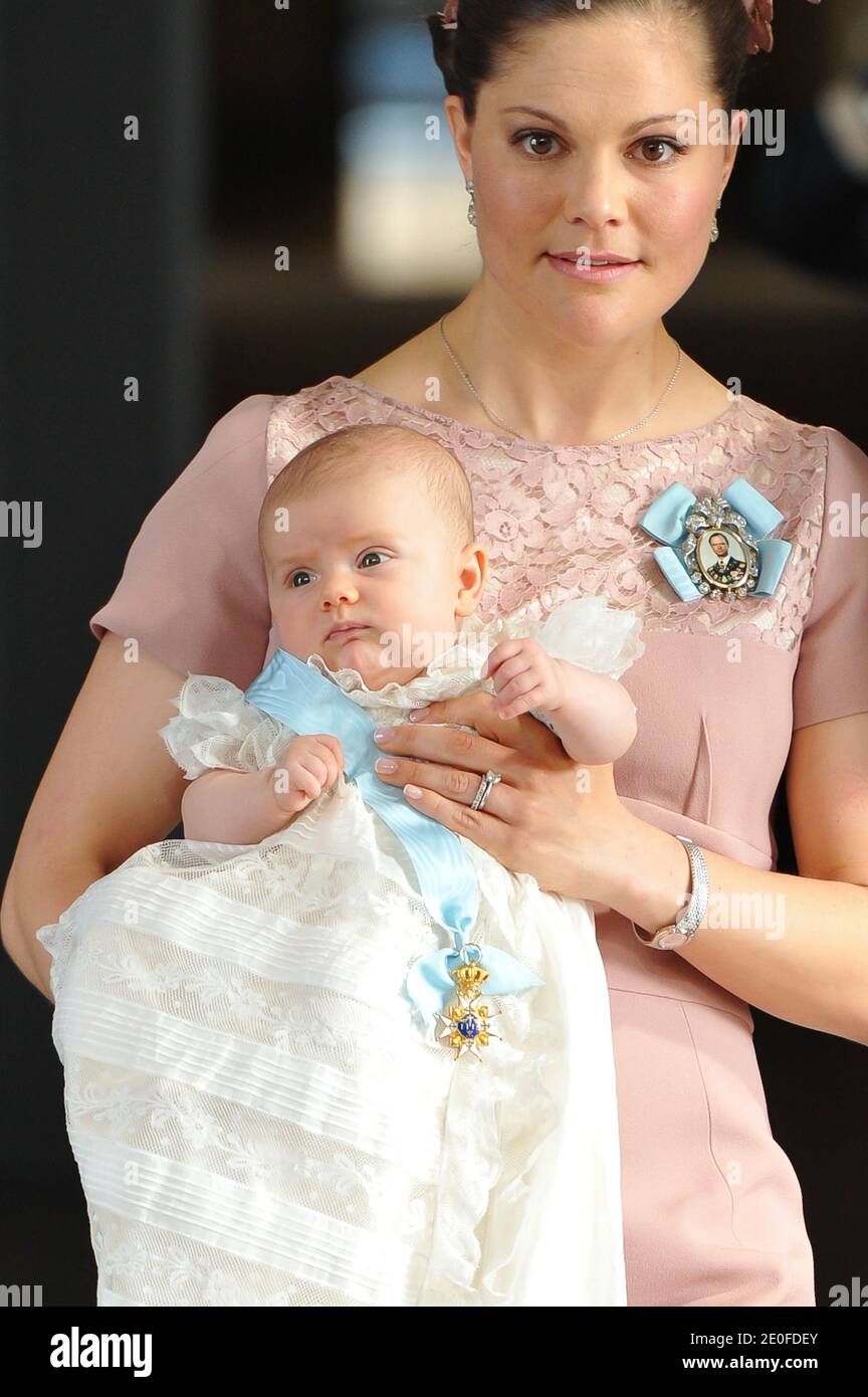Princess Victoria Daughter MEET THE DUKE AND DUCHESS OF WELLINGTON