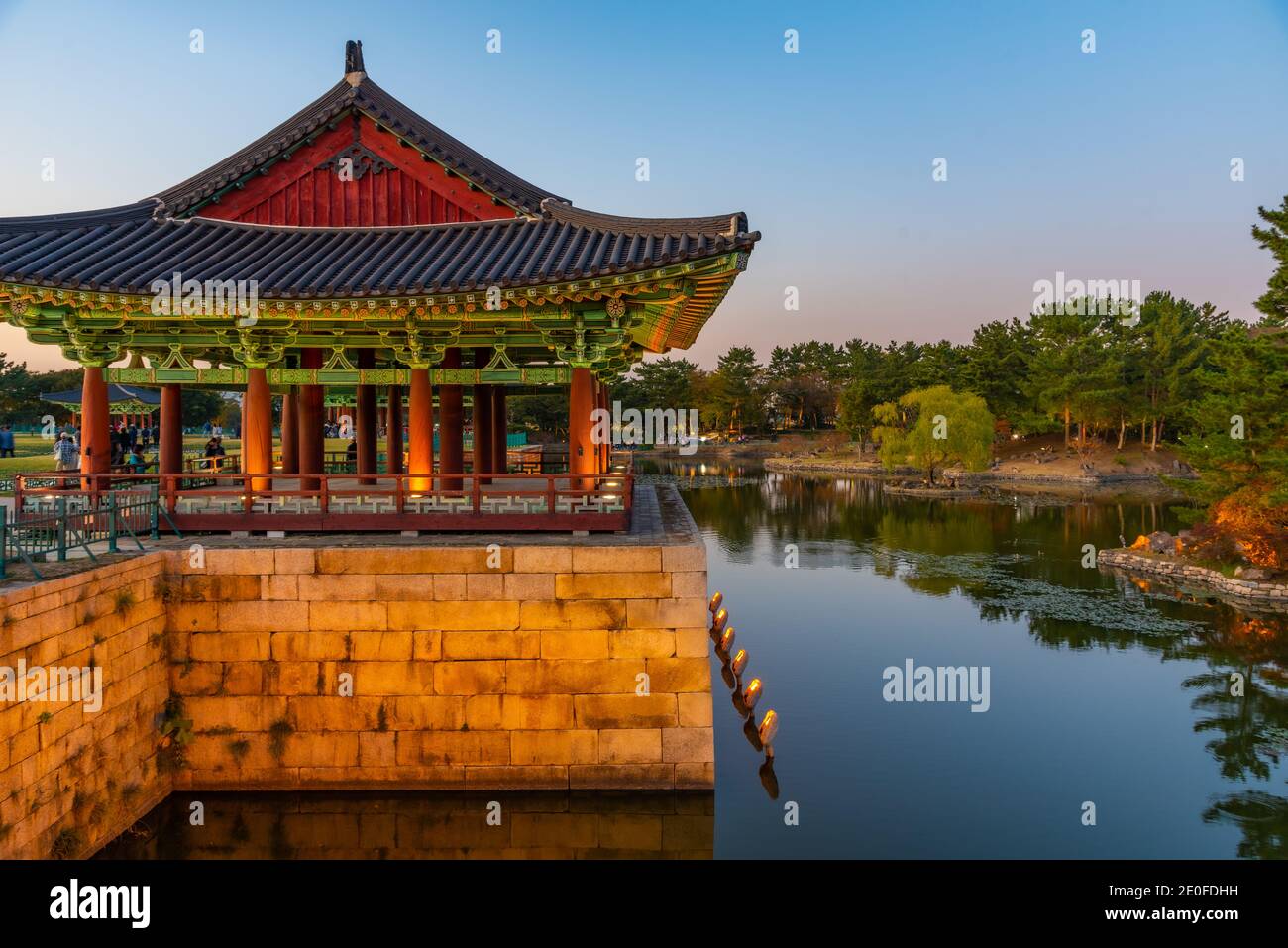Night view of Anapji pond in Gyeongju, Republic of Korea Stock Photo ...