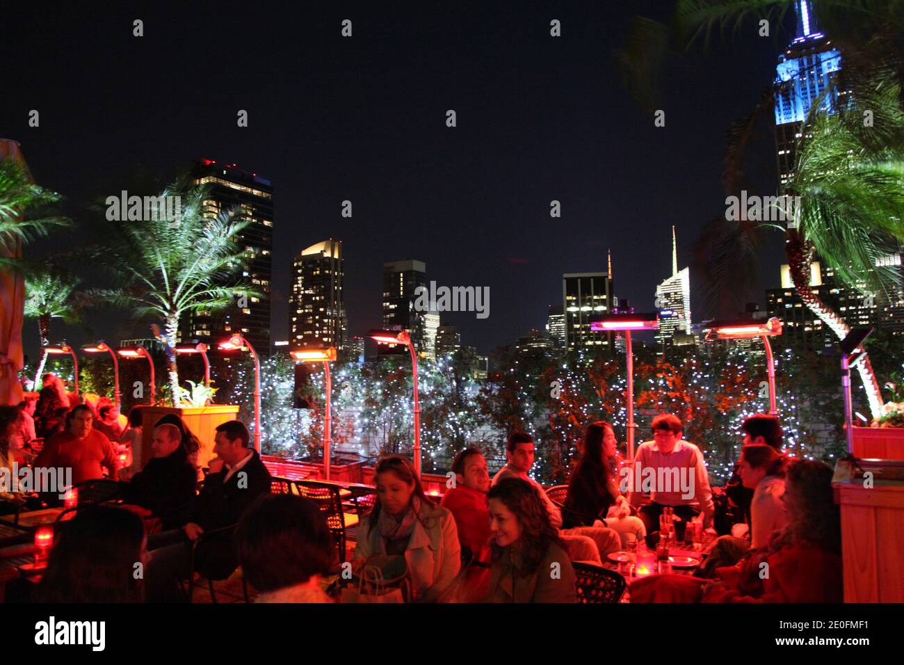 230 fifth rooftop bar hi-res stock photography and images - Alamy