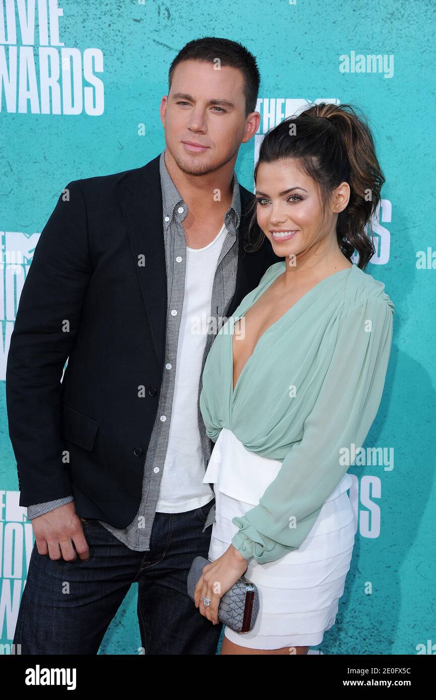 Channing Tatum and Jenna Dewan-Tatum attend the 2012 MTV Movie Awards ...