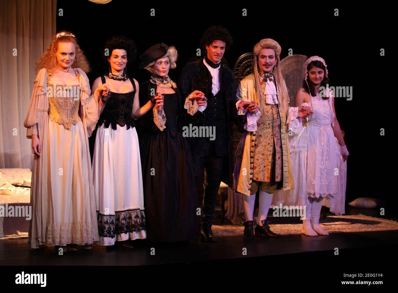 Julie Judd, Fanny Gilles, Francoise Pavy, Guillaume Cramoisan, Jean ...