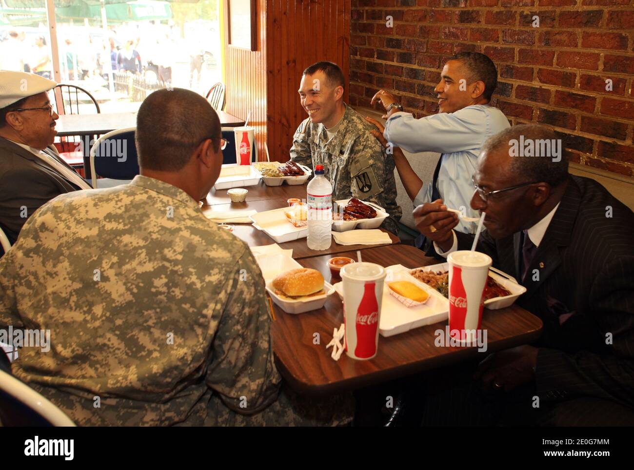 Restauration militaire hi-res stock photography and images - Alamy
