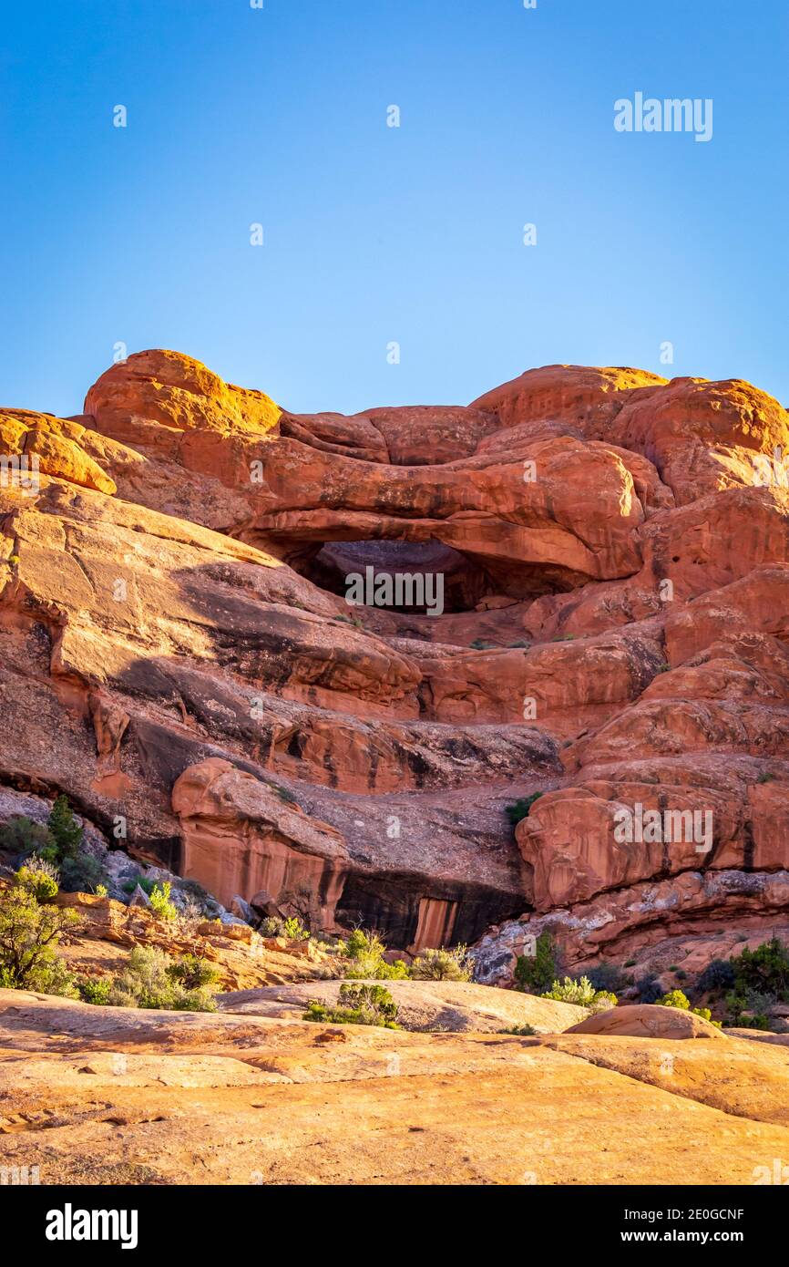 Pothole arch hi-res stock photography and images - Alamy