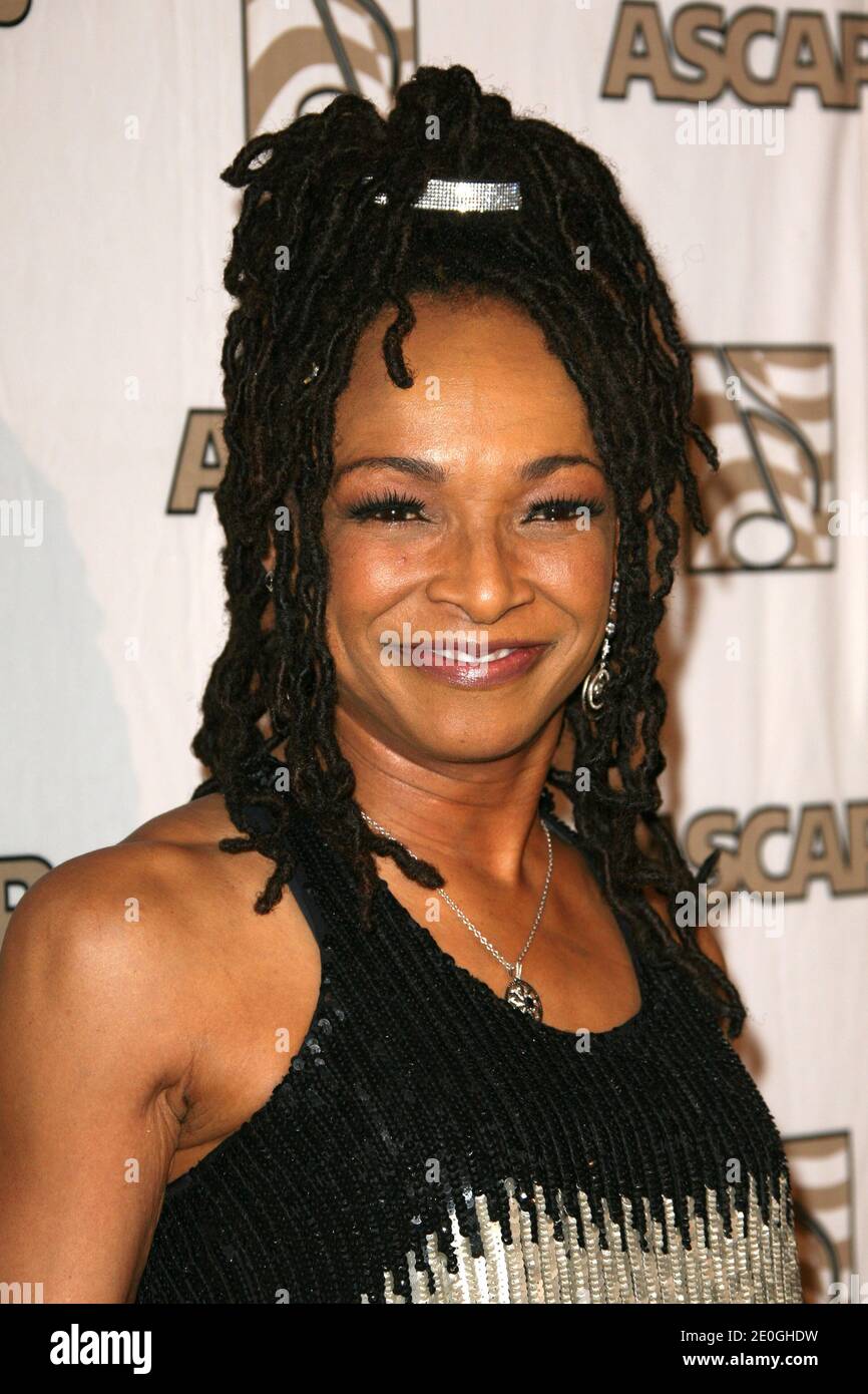 Siedah garrett hi-res stock photography and images - Alamy