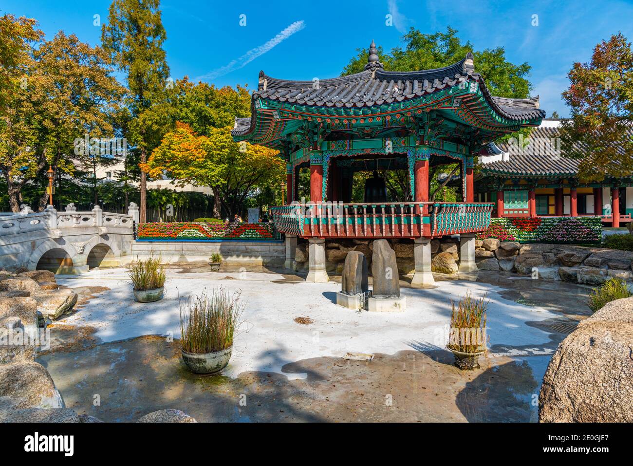 Traditional building at Gyeongsanggamyeong Park at Daegu, Republic of ...