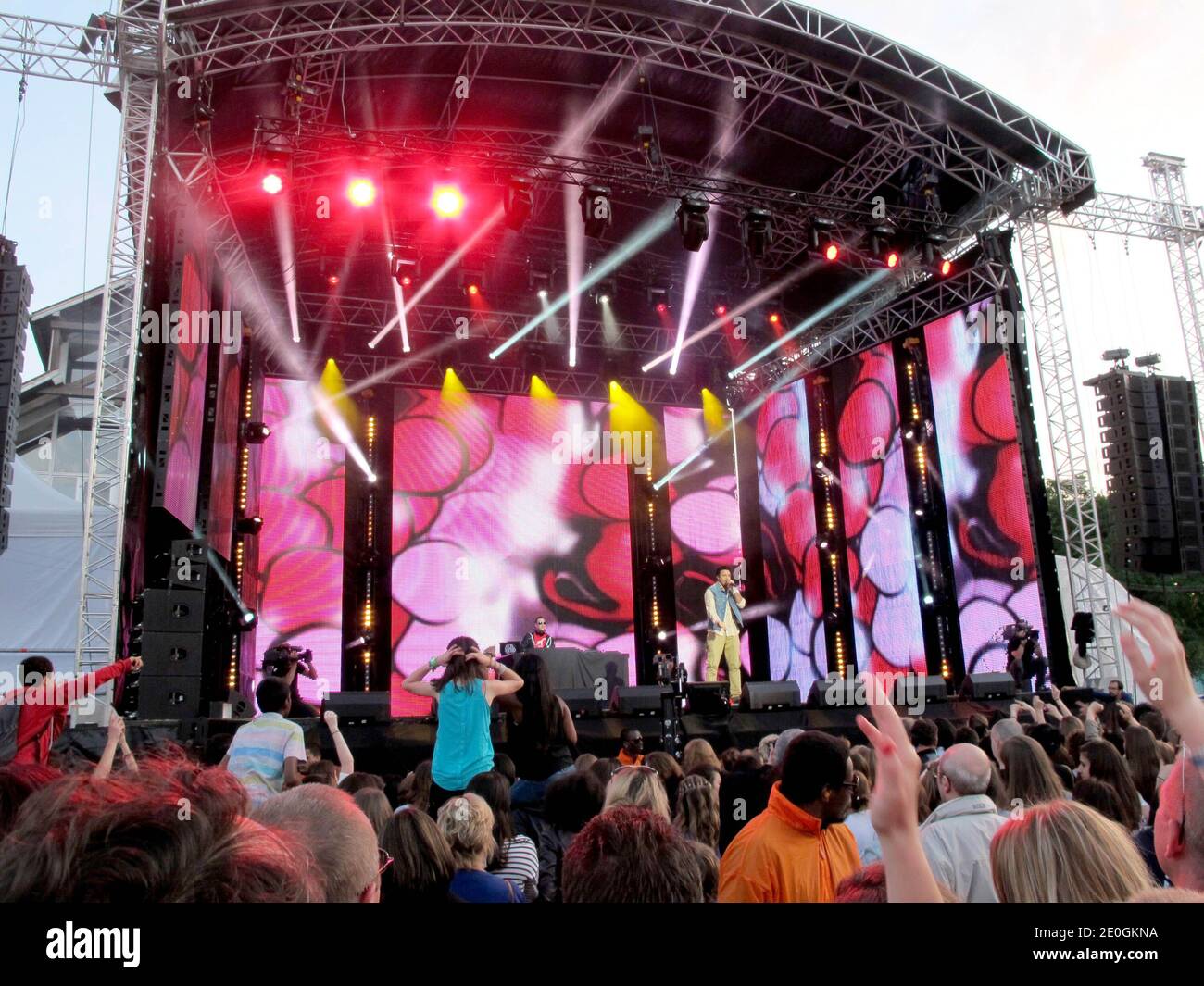 SHAGGY - CONCERT M6 MUSIC LIVE 2012 Photo by Nasser Berzane/ABACAPRESS ...