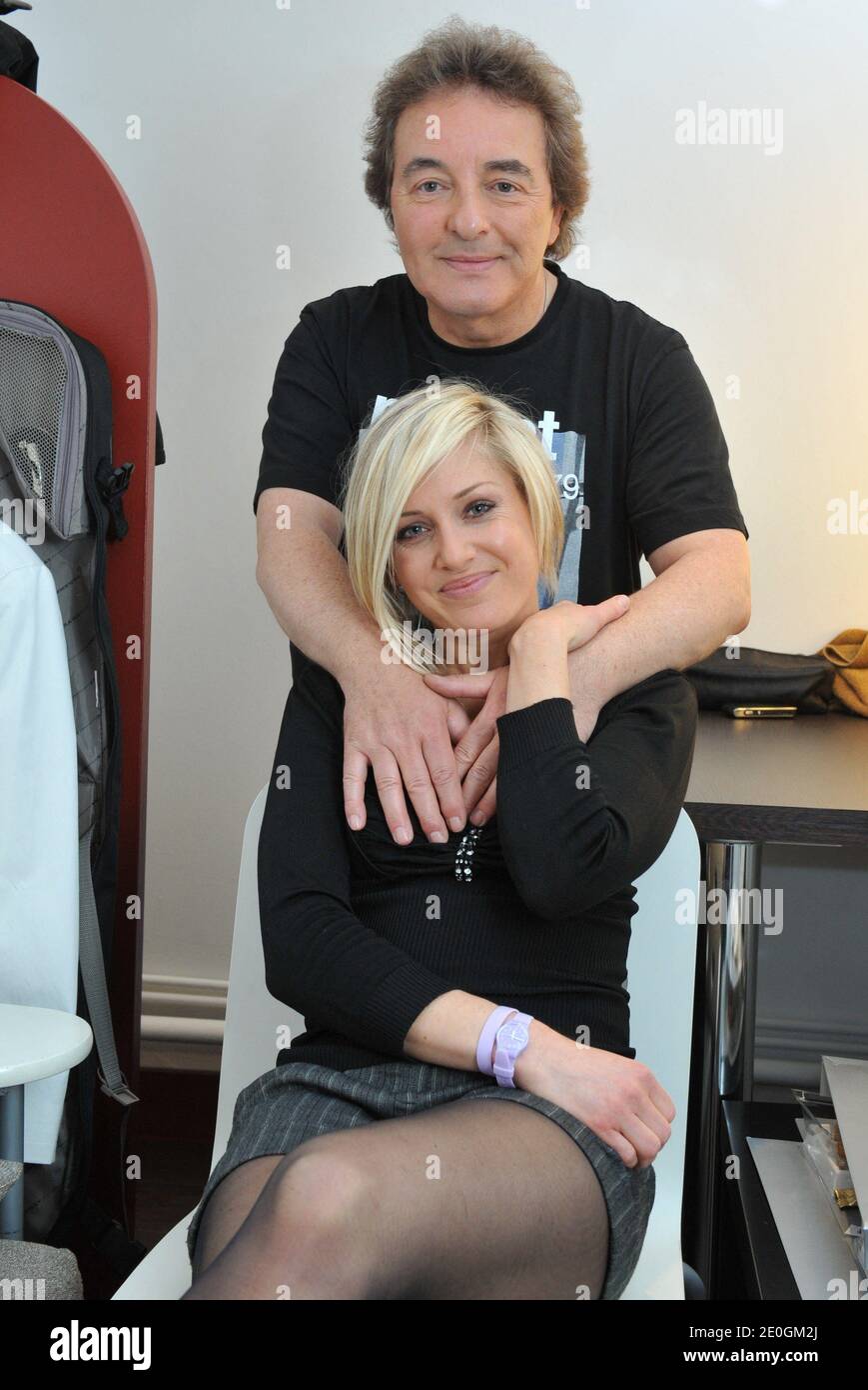 Richard Dewitte et Caroline du groupe Il Etait Une Fois lors de l ...