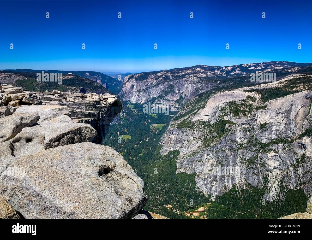 The Visor is a small overhanging ledge at Half Dome Summit, Yosemite ...