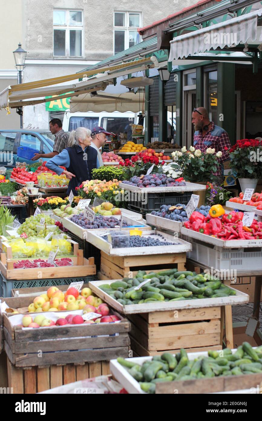 Polish food market hi-res stock photography and images - Alamy