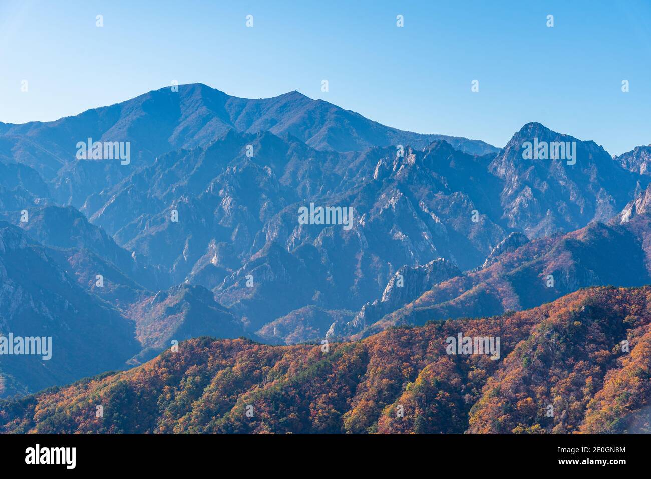 Seorak mountain at Seoraksan national park in the republic of Korea ...