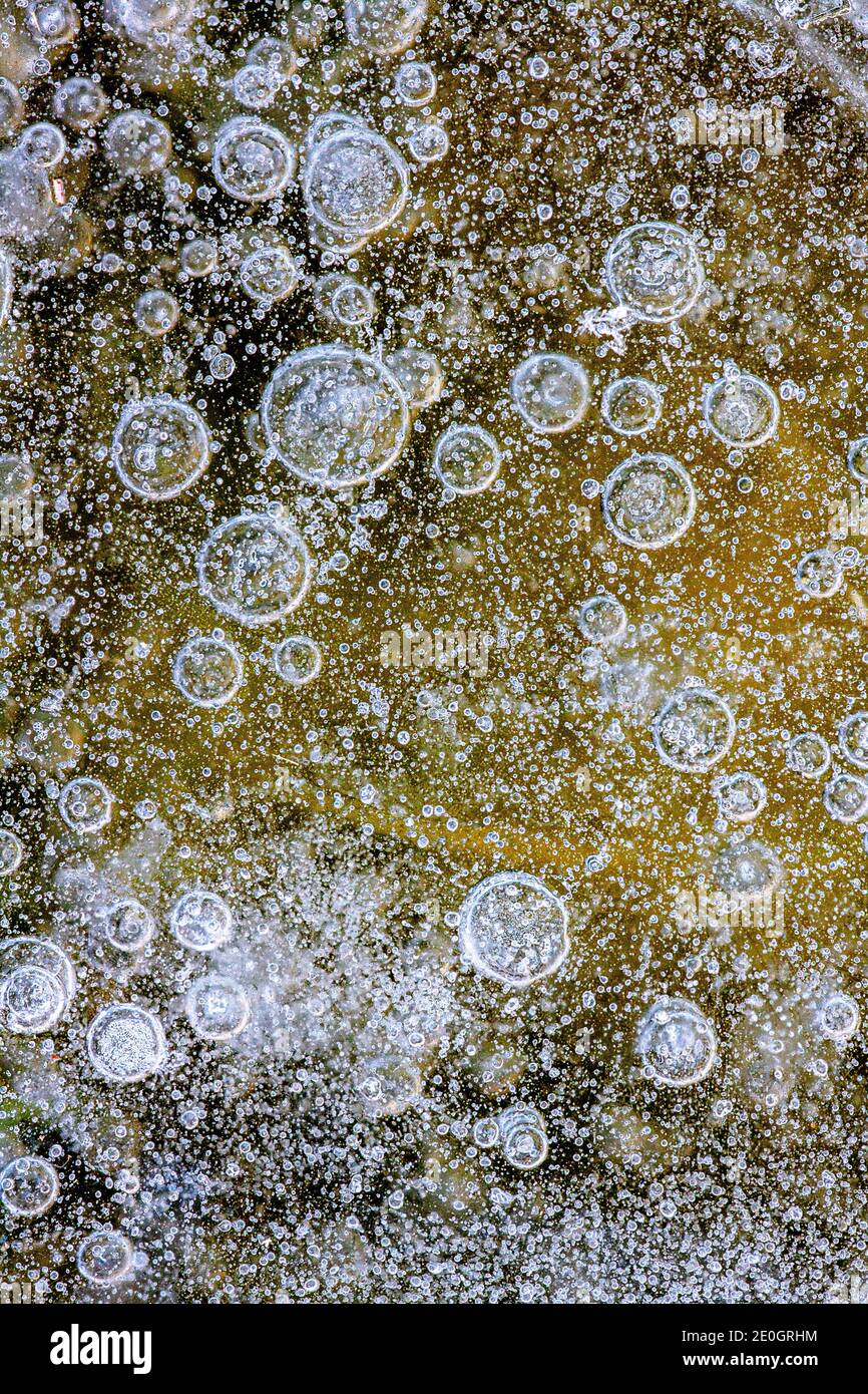 Ice geometry hi-res stock photography and images - Alamy