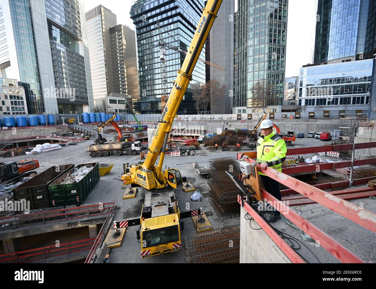 Germanys high rise tower hi-res stock photography and images - Alamy
