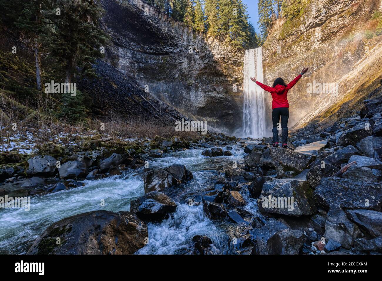 Beautiful waterfall in canadian nature hi-res stock photography and ...