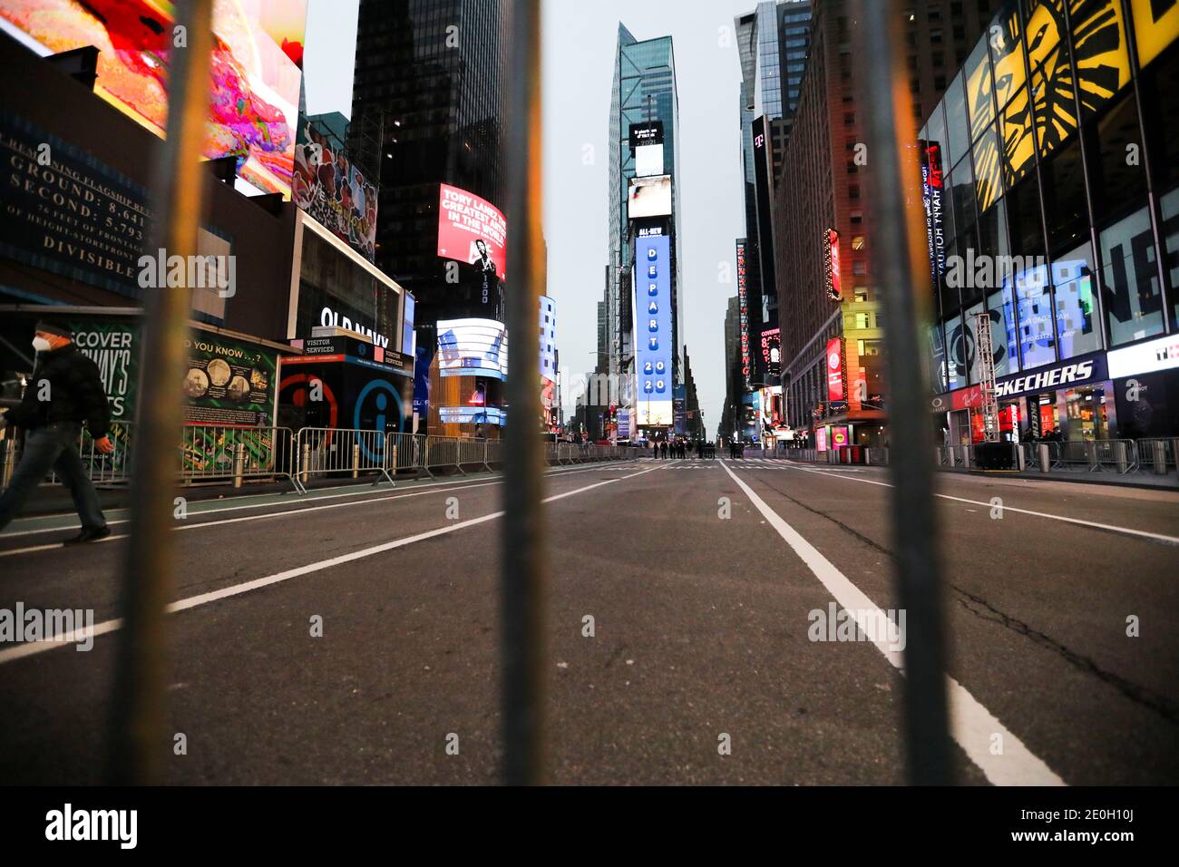 New York, USA. 31st Dec, 2020. Photo taken on Dec. 31, 2020 shows Times ...