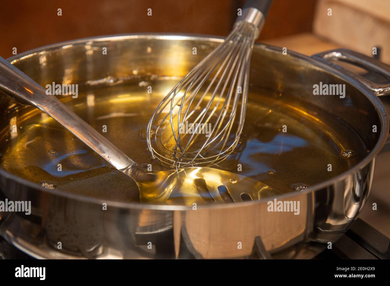 Full cooking hi-res stock photography and images - Alamy
