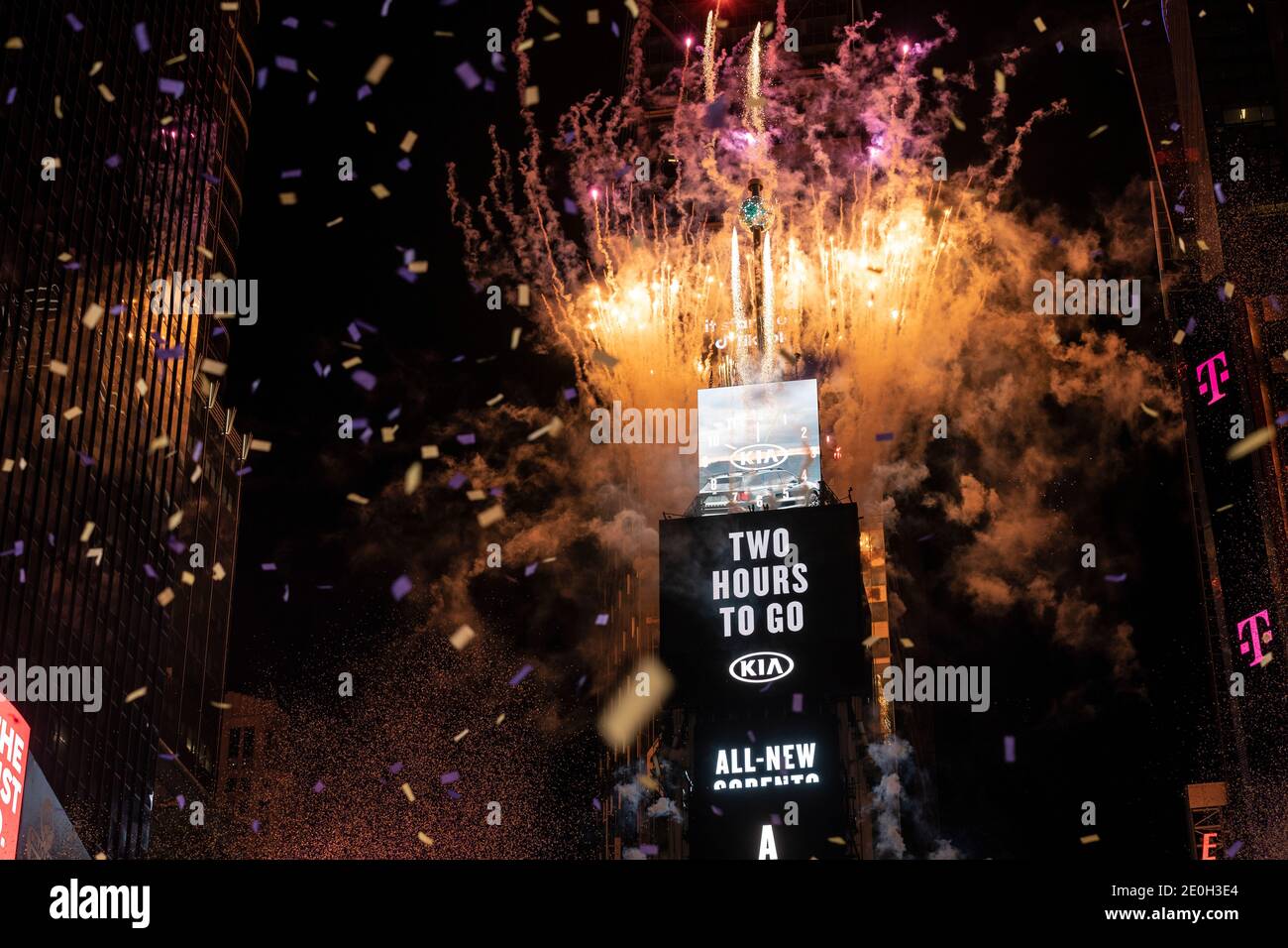 New York, NY - December 31, 2020: 2021 New Year celebration on Times ...