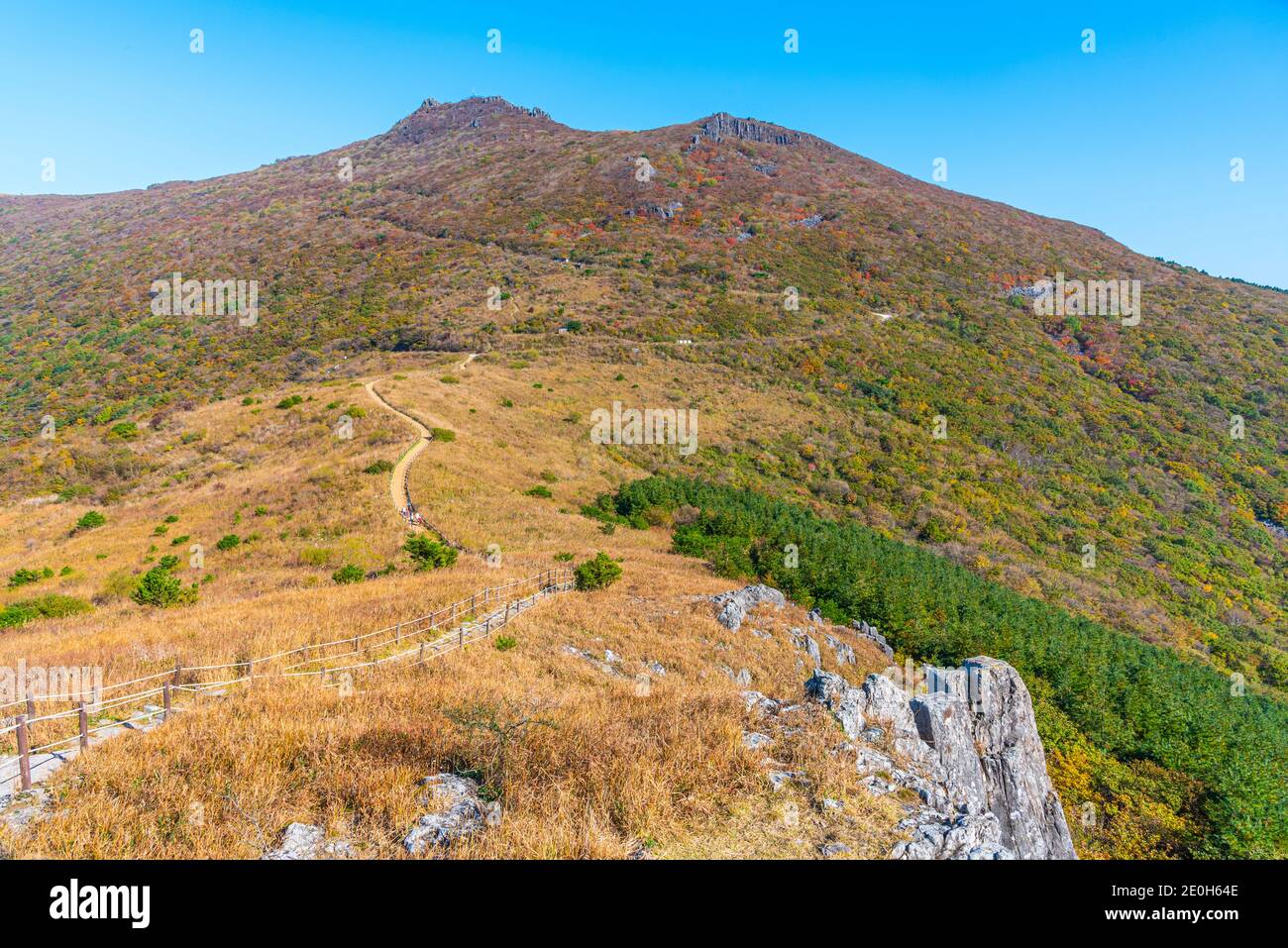 Peaks of Mudeungsan national park near Gwangju, Republic of Korea Stock ...