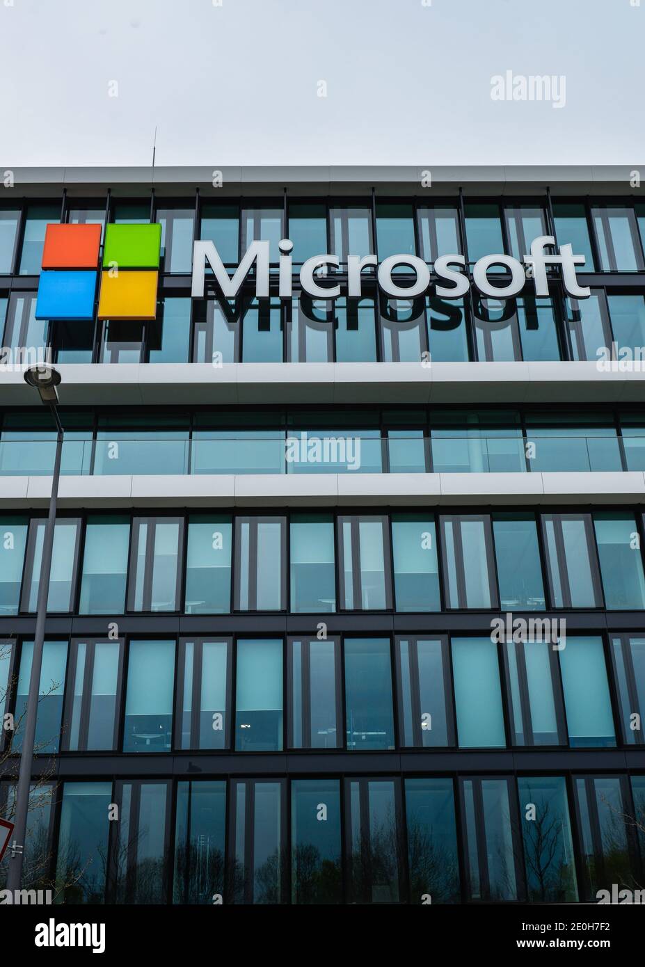 Microsoft Deutschlandzentrale, Walter-Gropius-Strasse, Schwabing ...