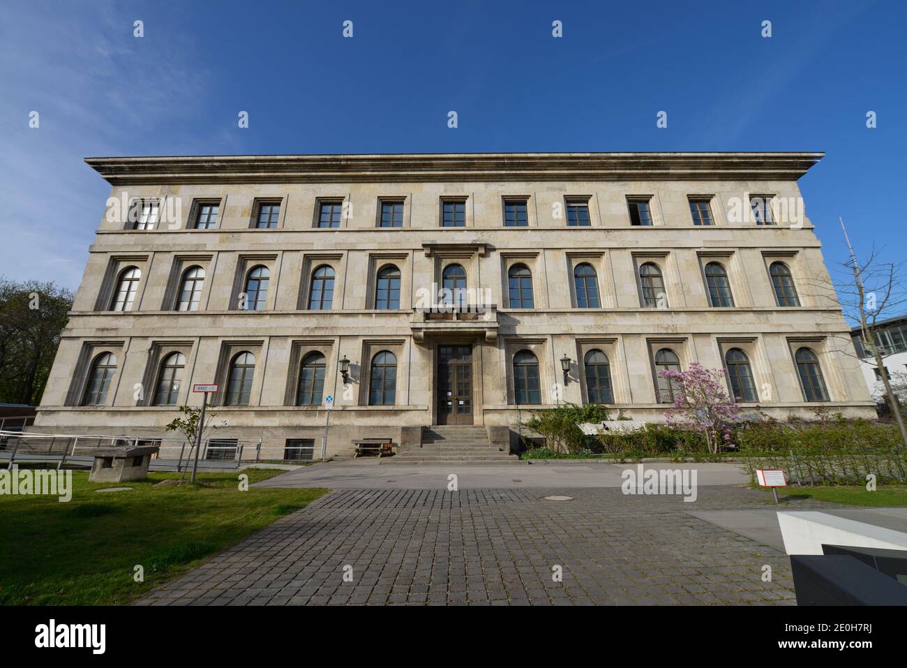 Fuehrerbau, Hochschule fuer Musik und Theater, Koenigsplatz, Muenchen ...