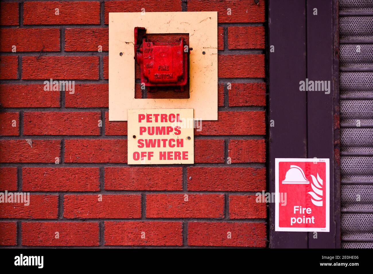 sign for emergency switch location on petrol station forecourt Stock ...