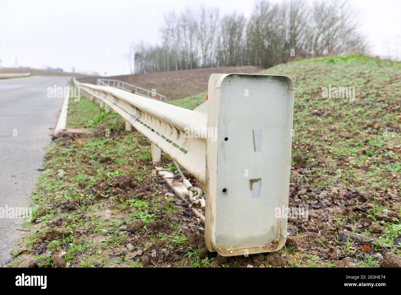 Armco barrier hi-res stock photography and images - Alamy
