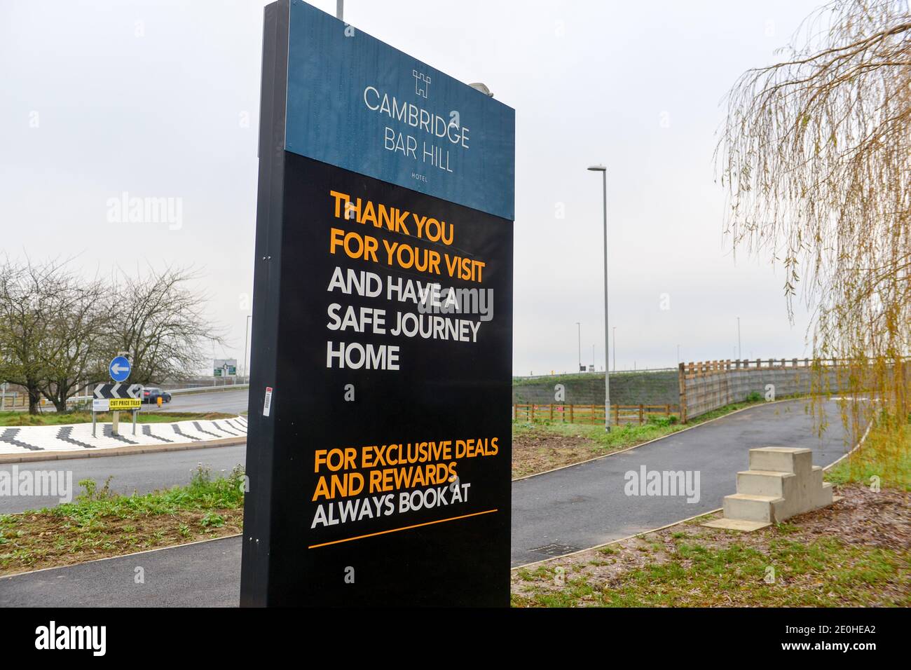 Cambridge , Uk , England, 31-12-2020, New sign at roadside entrance to ...