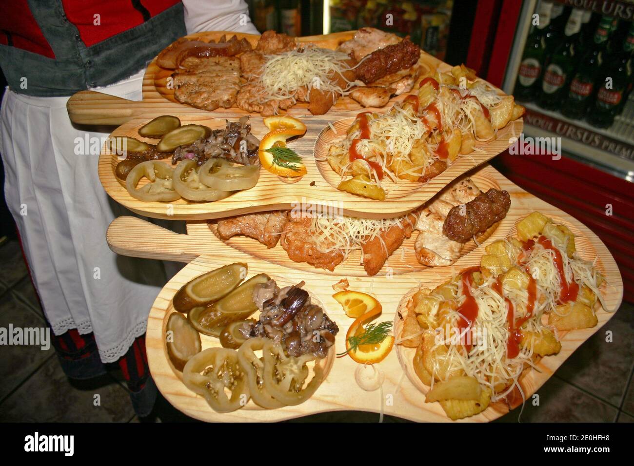 Food and platters hi-res stock photography and images - Alamy